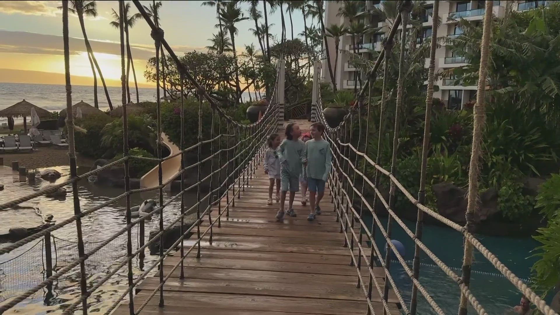 Hawaii's historic Lahaina reopens to residents after deadly fire ...