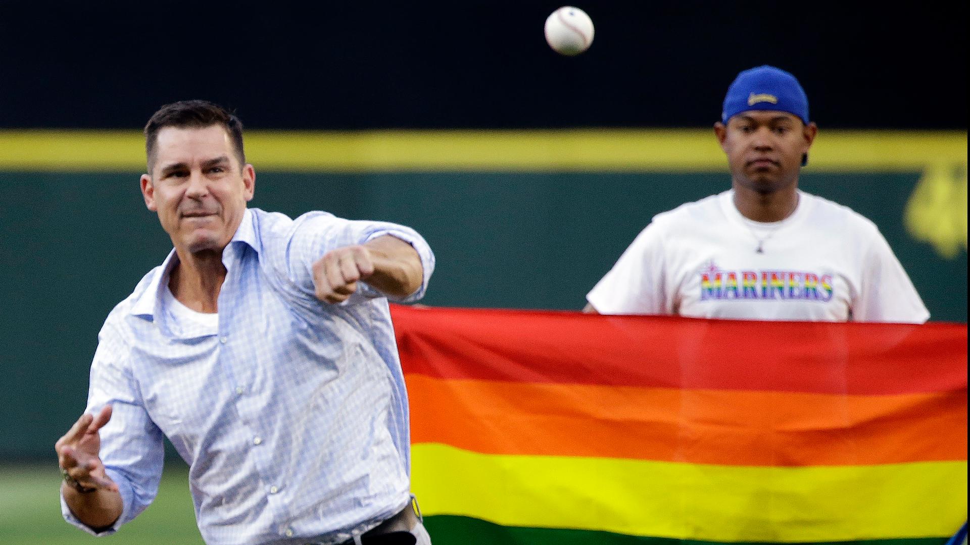 MLB executive, trailblazer Billy Bean dies at 60 | 9news.com