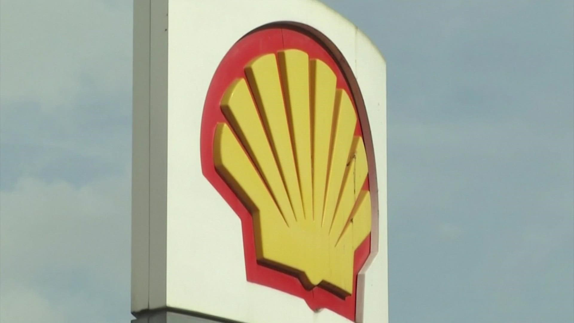 Shell says it will stop buying Russian oil | 9news.com