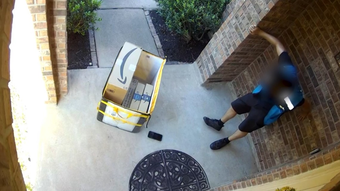Amazon delivery driver overcome by heat | 9news.com