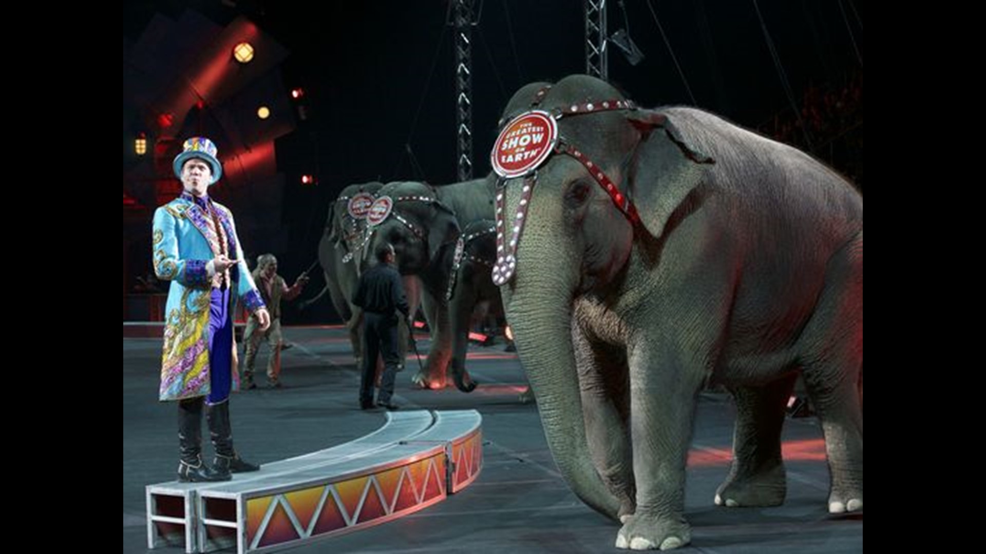 Ringling Bros. circus elephants set for final act Sunday | 9news.com