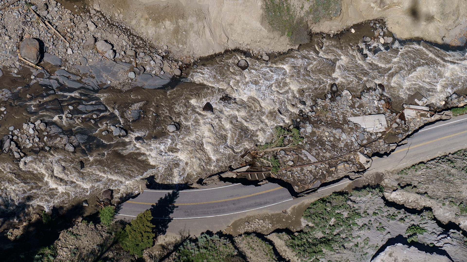 Flooding causes substantial damage to Yellowstone National Park | 9news.com