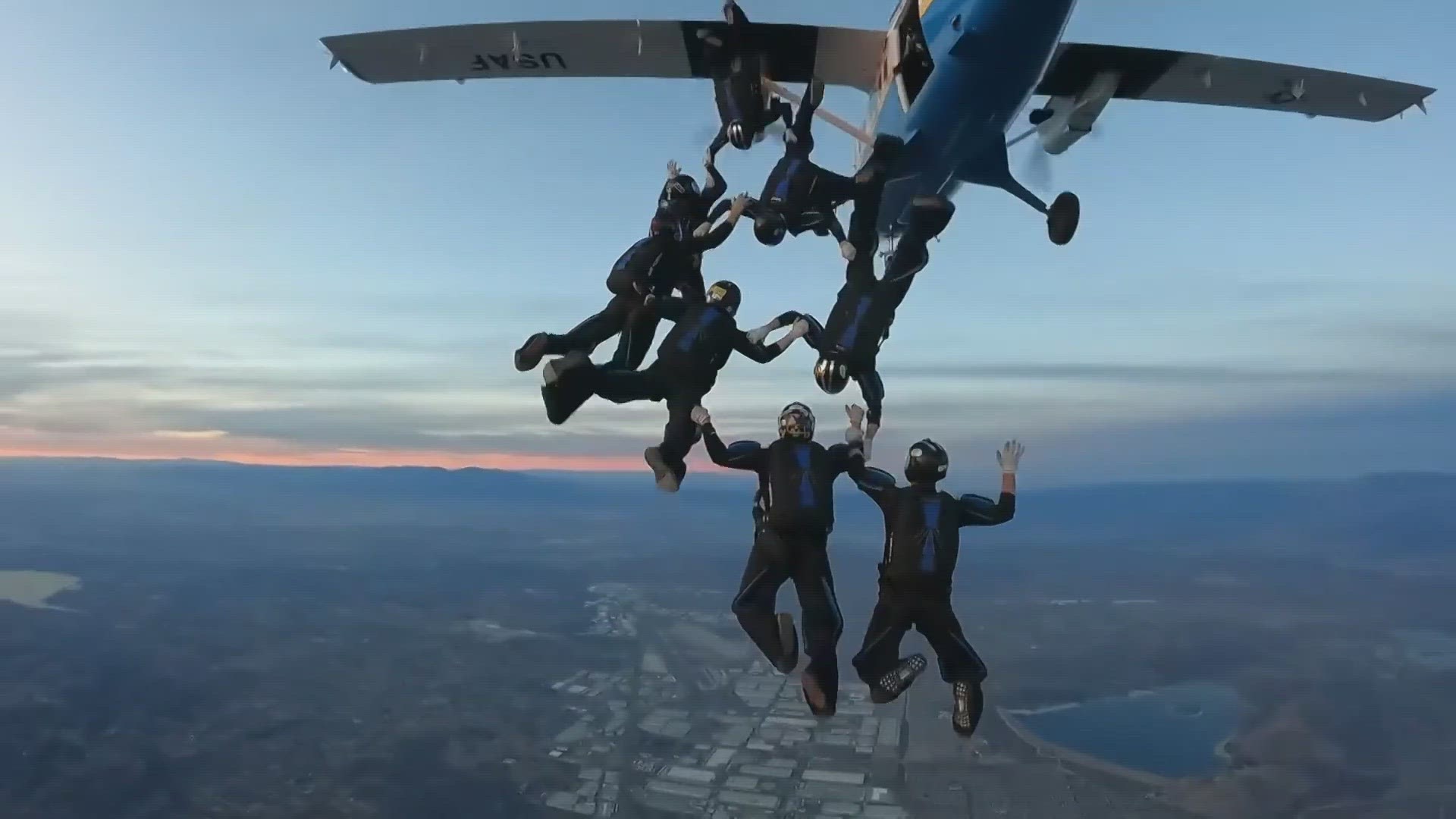 Air Force Academy Cadet Wins National Skydiving Award | 9news.com
