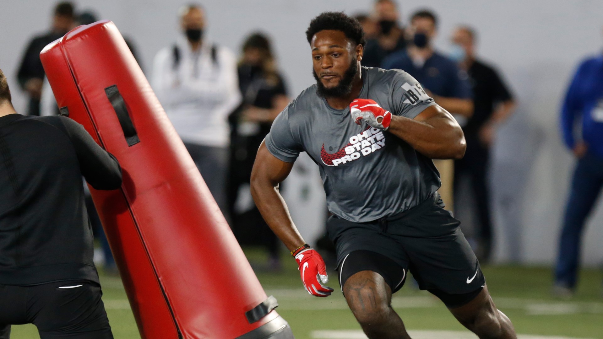 Denver Broncos reach contract with linebacker Baron Browning | 9news.com