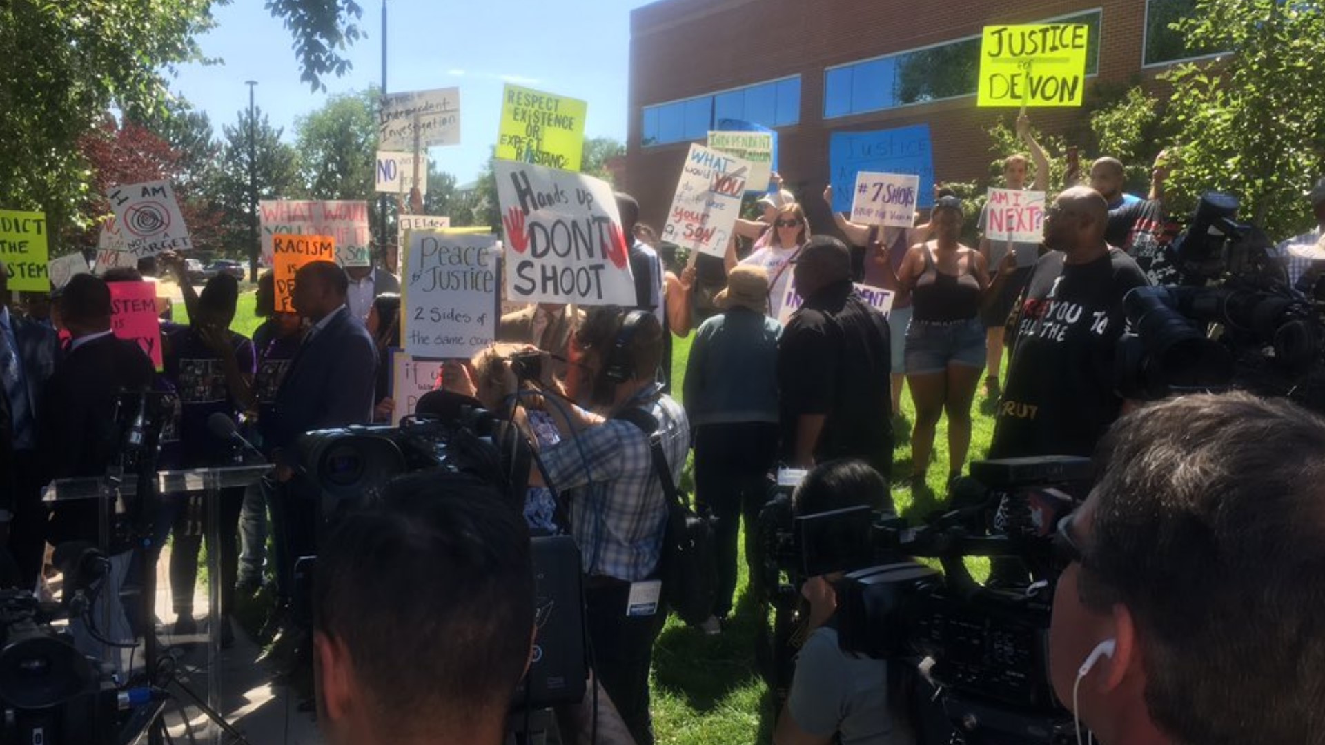 Devon Bailey shooting: Family asks for independent review | 9news.com