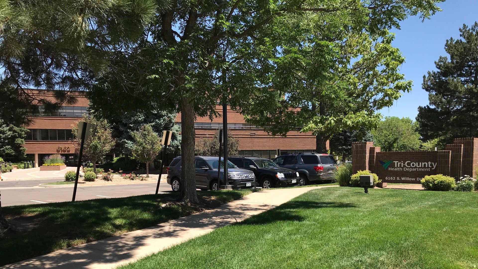Colorado health department closes offices following threat | 9news.com
