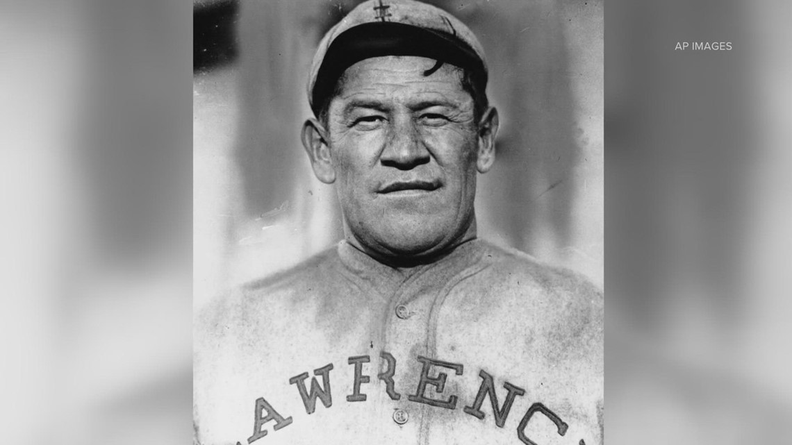 Jim Thorpe reinstated as sole winner of 1912 Olympic Gold Medals ...