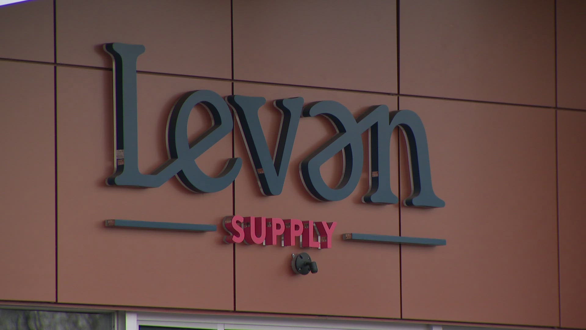 Denver deli reopens days after being seized for nonpayment of taxes ...