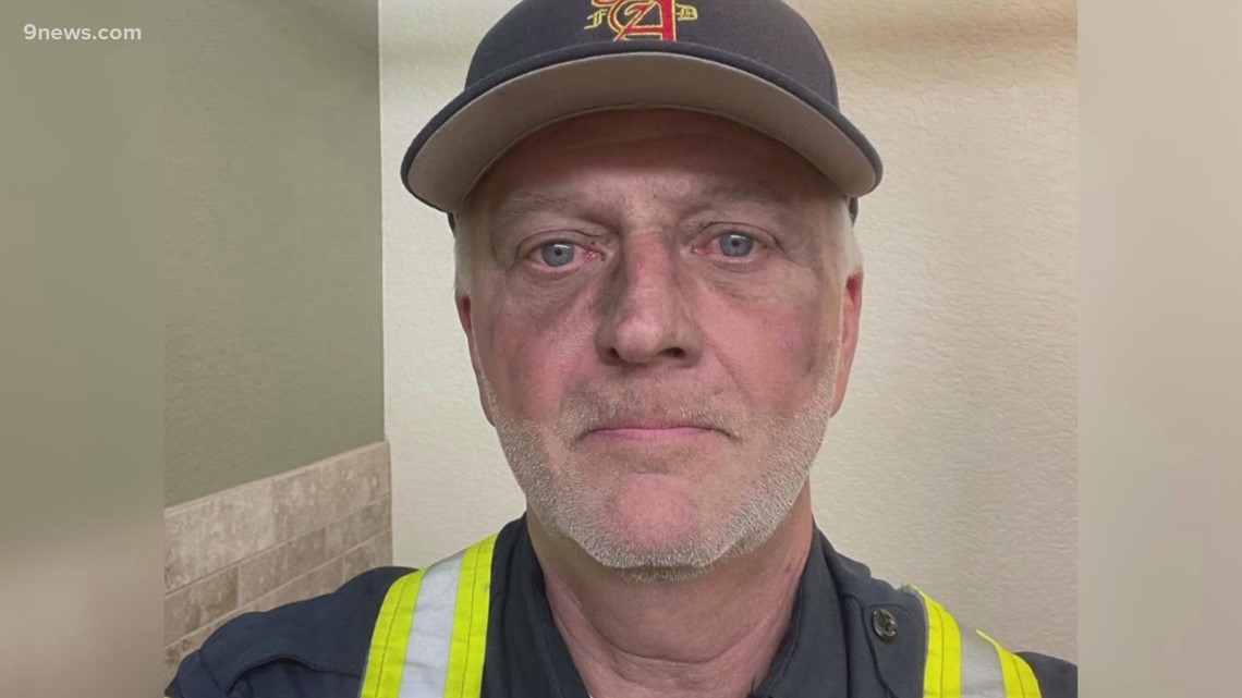 Volunteer chaplain helps fight Marshall Fire | 9news.com