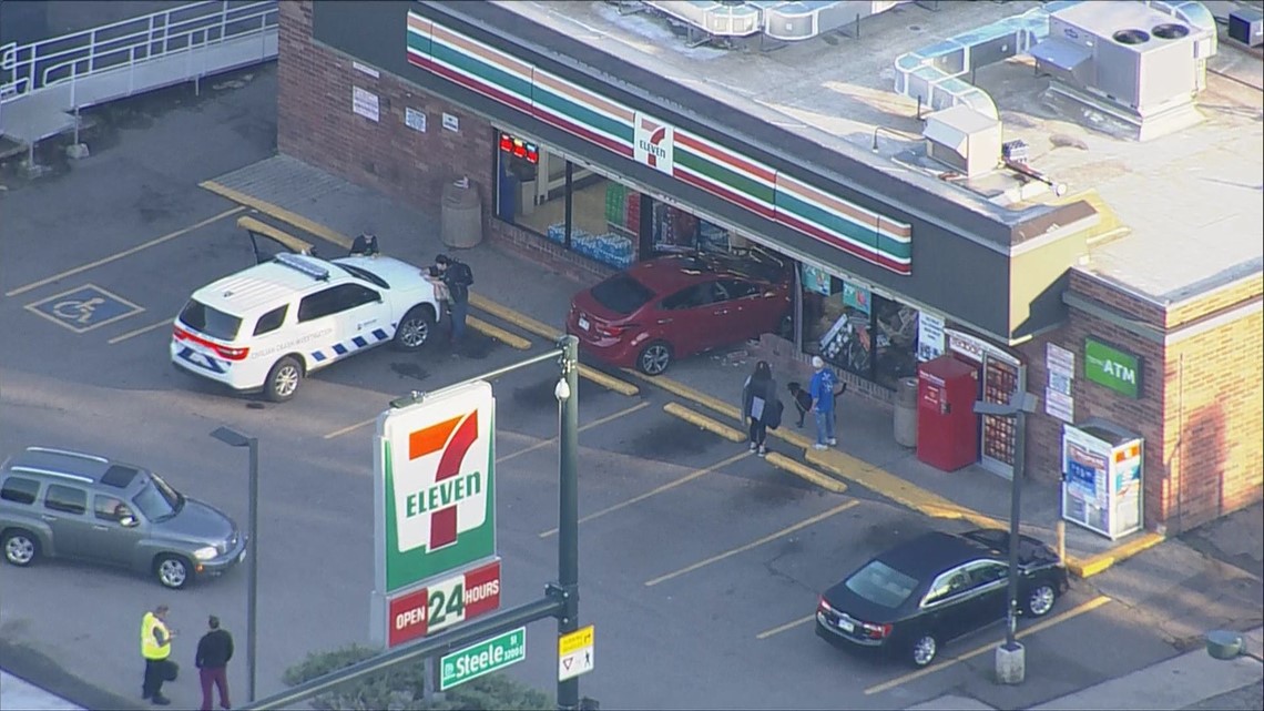 Driver flees after crashing into Denver 7-Eleven | 9news.com
