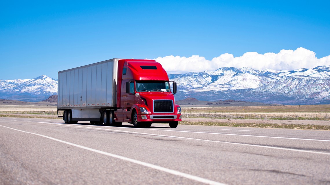 How to safely drive semi trucks (or drive next to one) in high winds ...