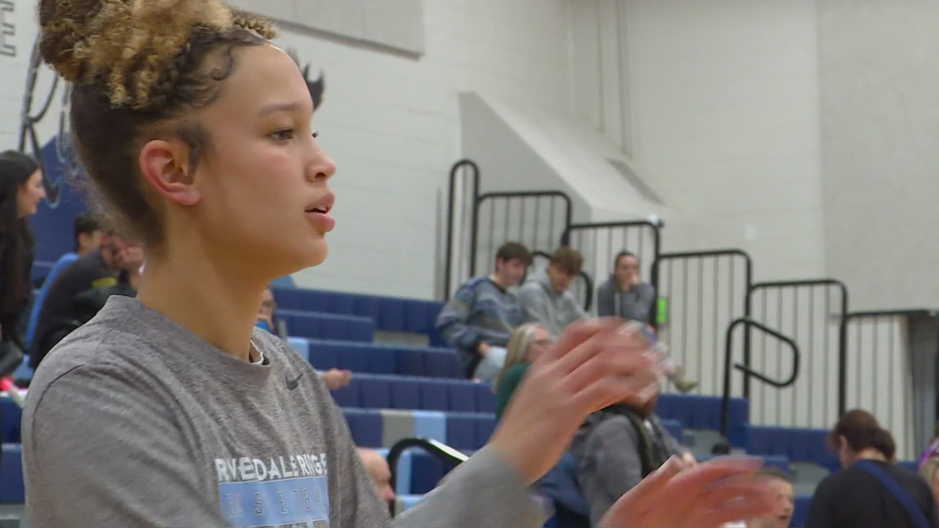Colorado high school senior makes her commitment | 9news.com