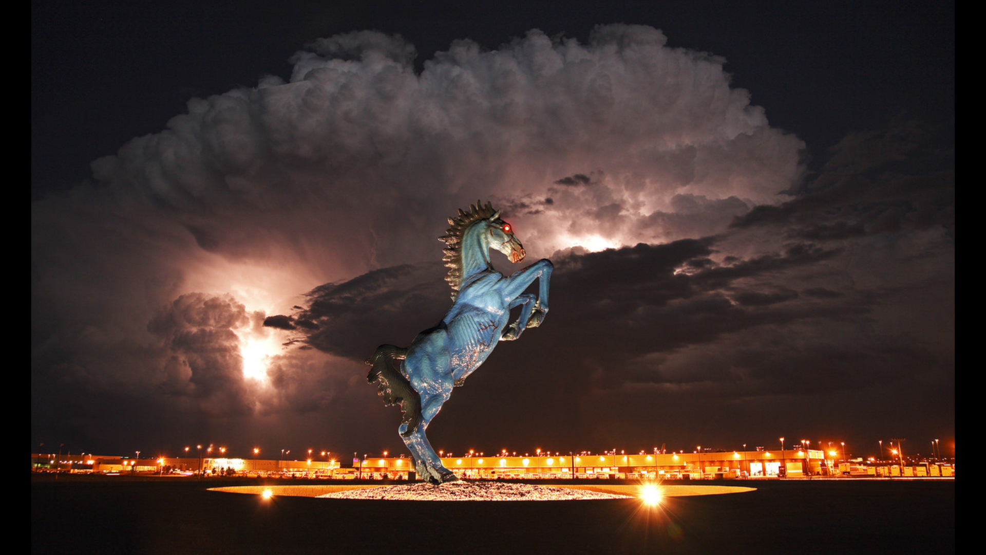 DIA's iconic mustang statue to go dark for Earth Hour | 9news.com
