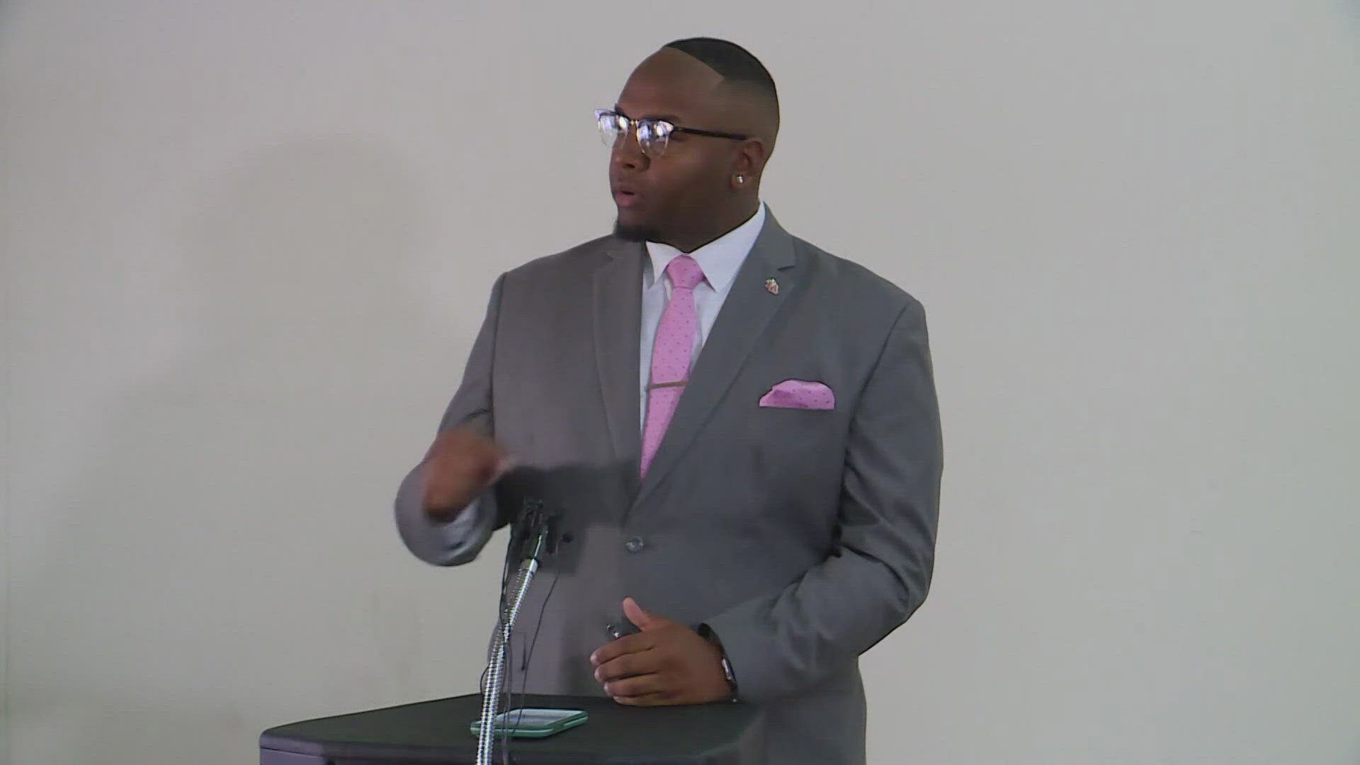 Controversial ex-school board member has new role with DPS | 9news.com