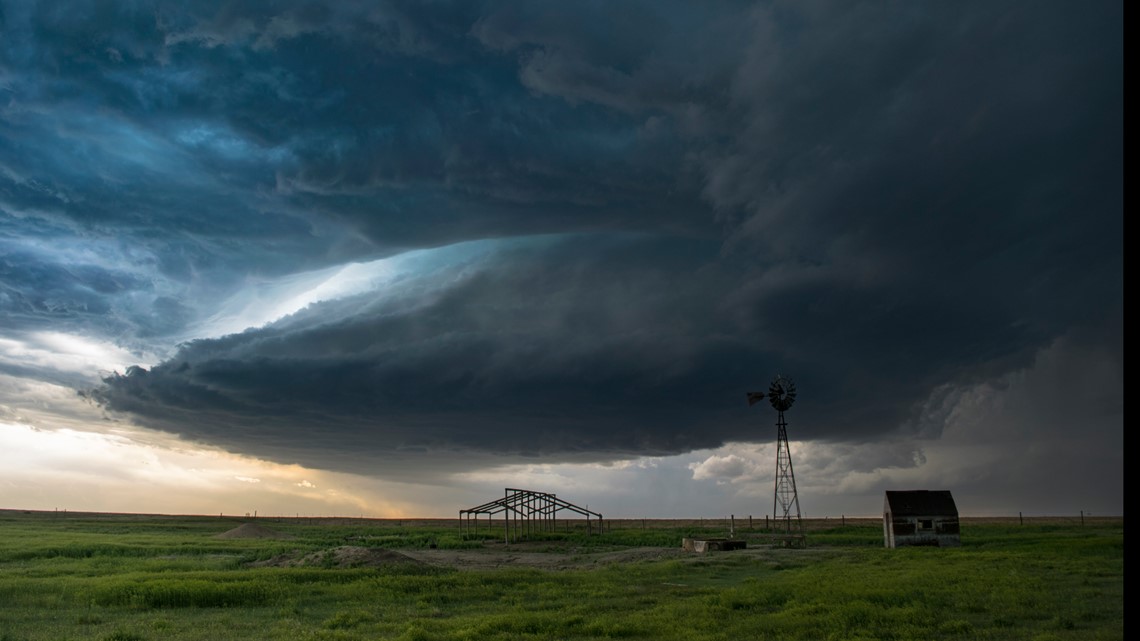 Blog: Why I hunt for unique storm pics | 9news.com