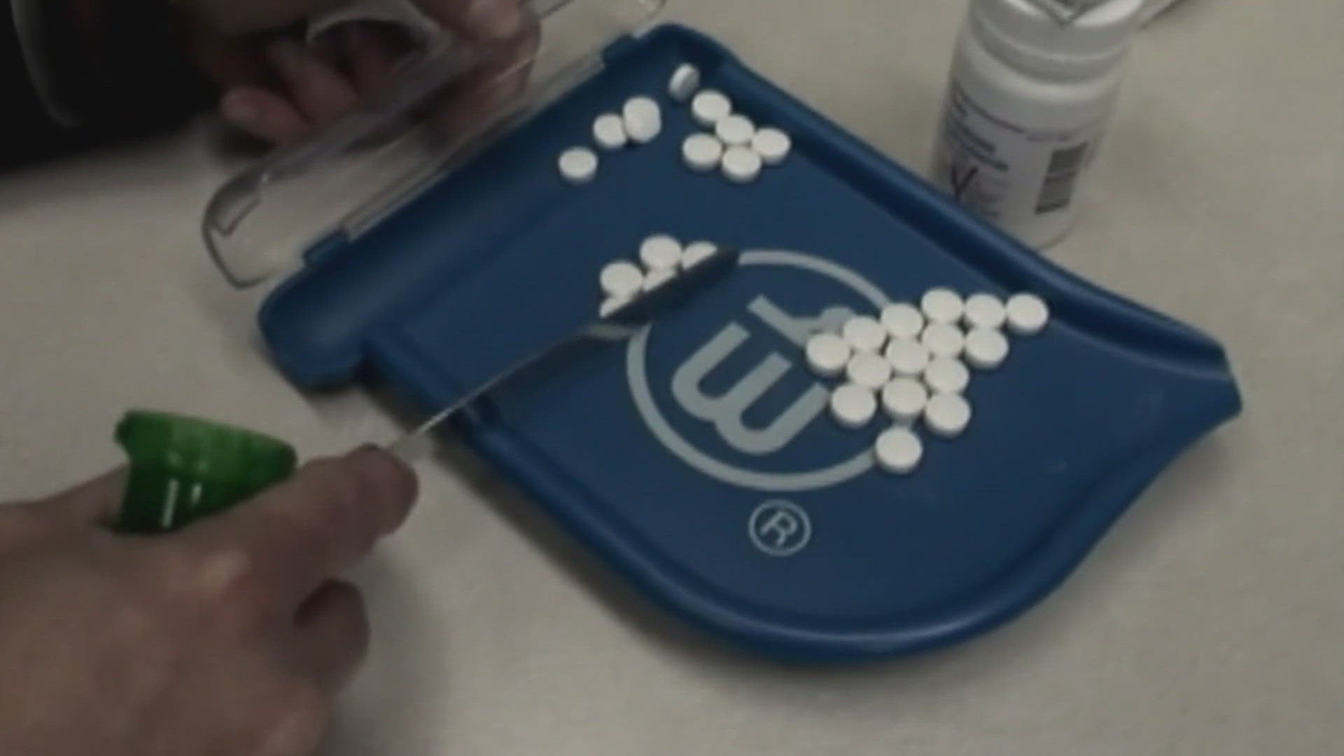 'I would shoot you if I could': Substitute teacher arrested after ...