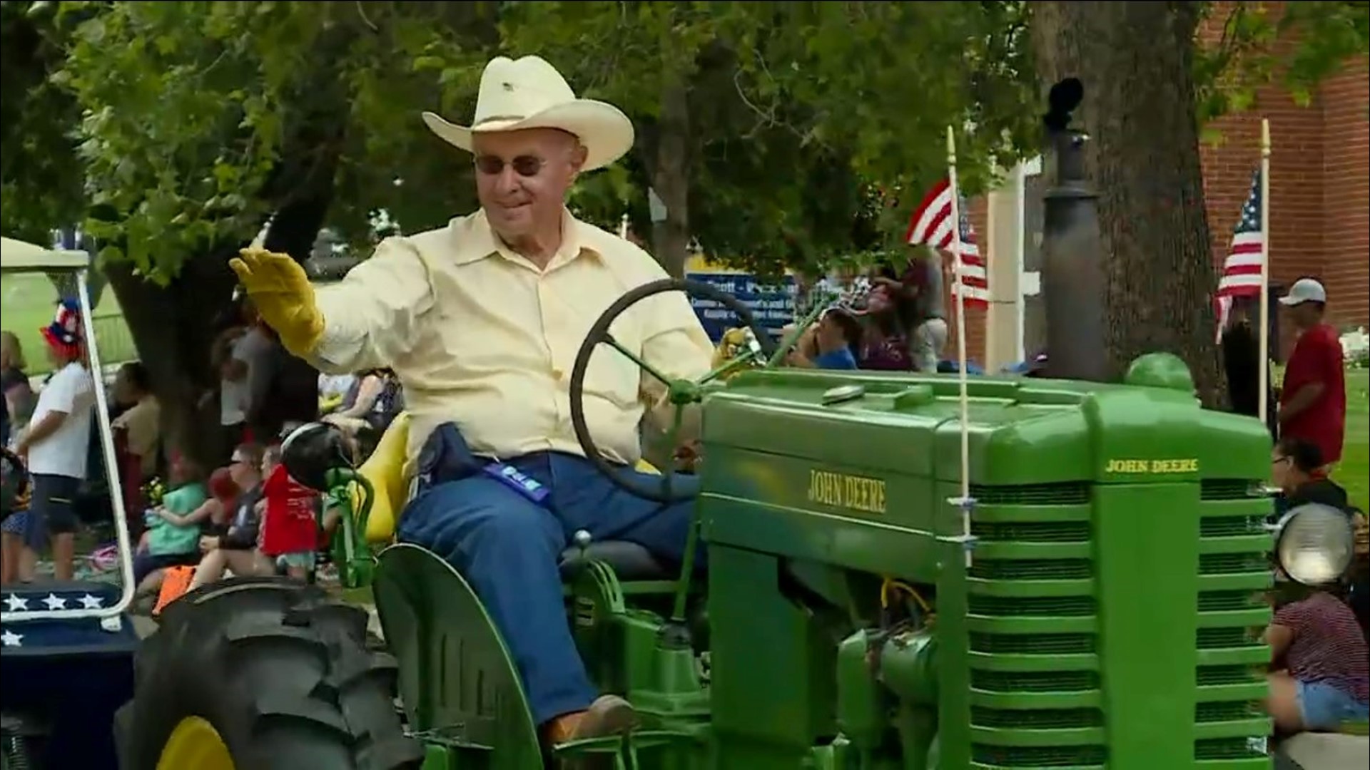 Warren and Julie Yoder are 2023 Greeley Stampede Grand Marshals | 9news.com