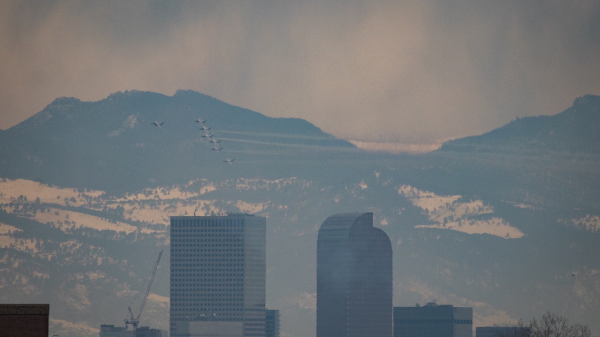WATCH: U.S. Air Force Thunderbirds fly over Colorado | 9news.com