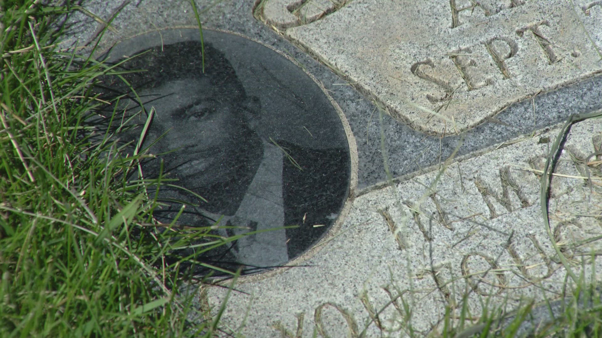 Denver mother wants to see justice for son's unsolved 1995 killing ...