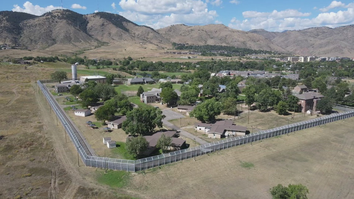 RMACC elevates to Preparedness Level 3 as wildfires burn | 9news.com