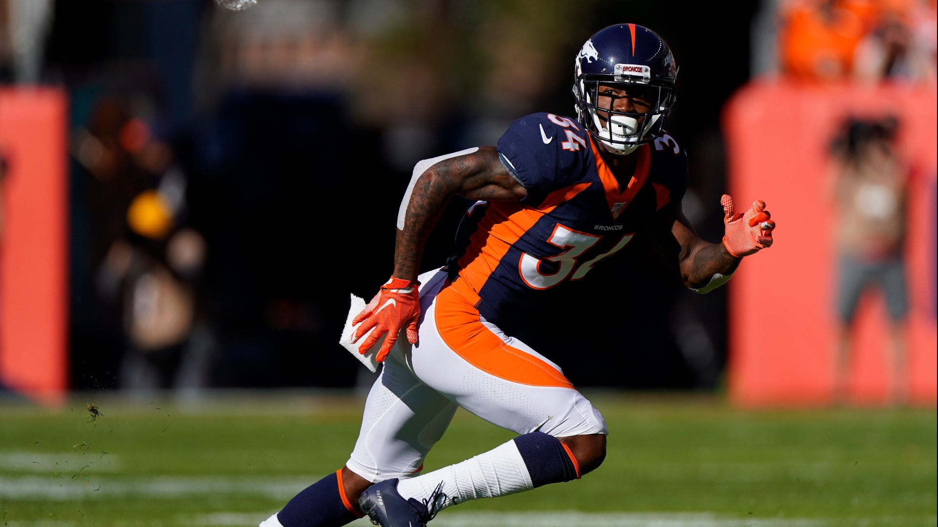 Broncos Will Parks having best year despite cast, position change ...