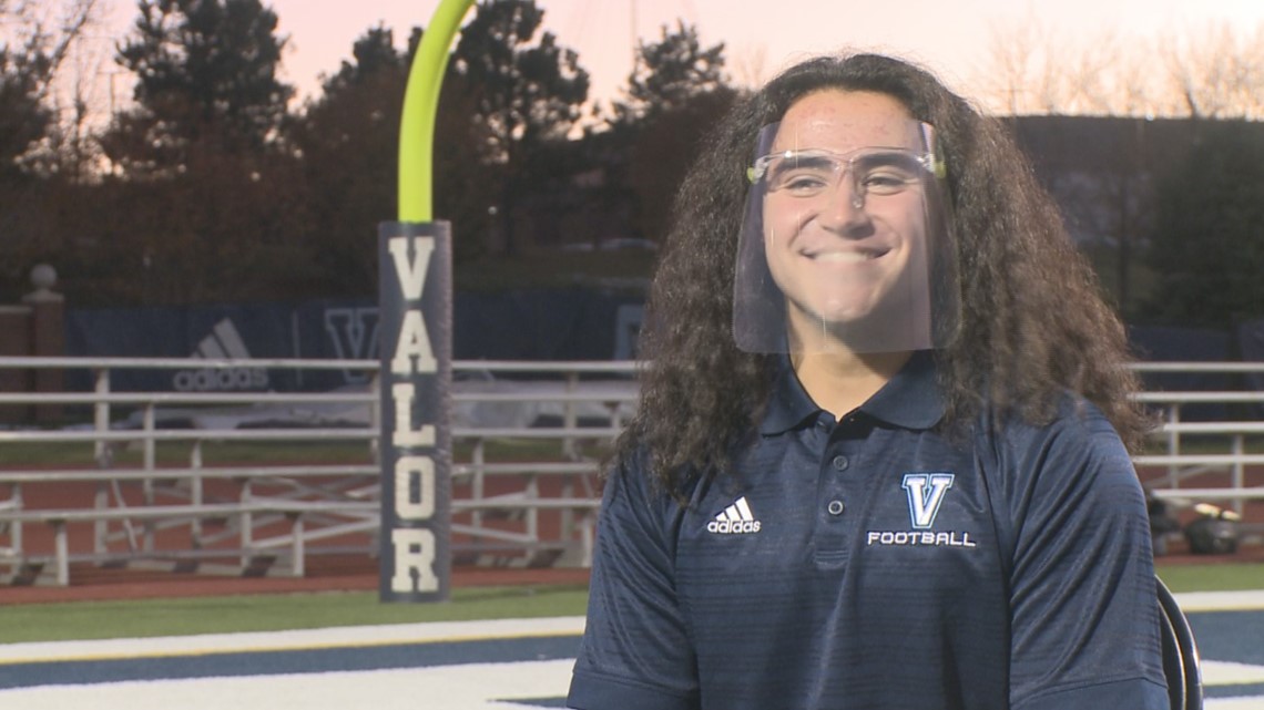 Valor football alum Alexis Chavez-Salinas returns to help coach | 9news.com