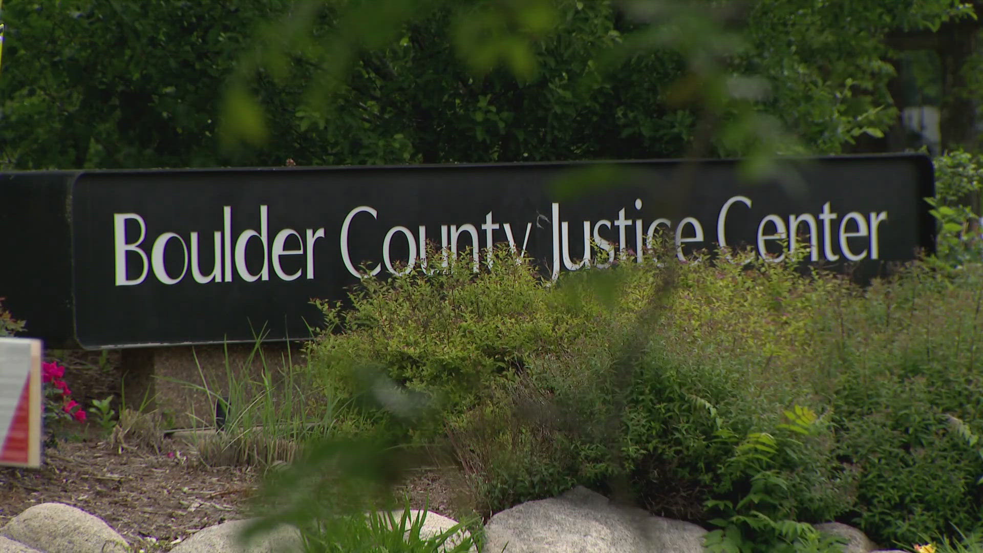 Colorado firebombing attack on protesters suspect faces 118 charges ...