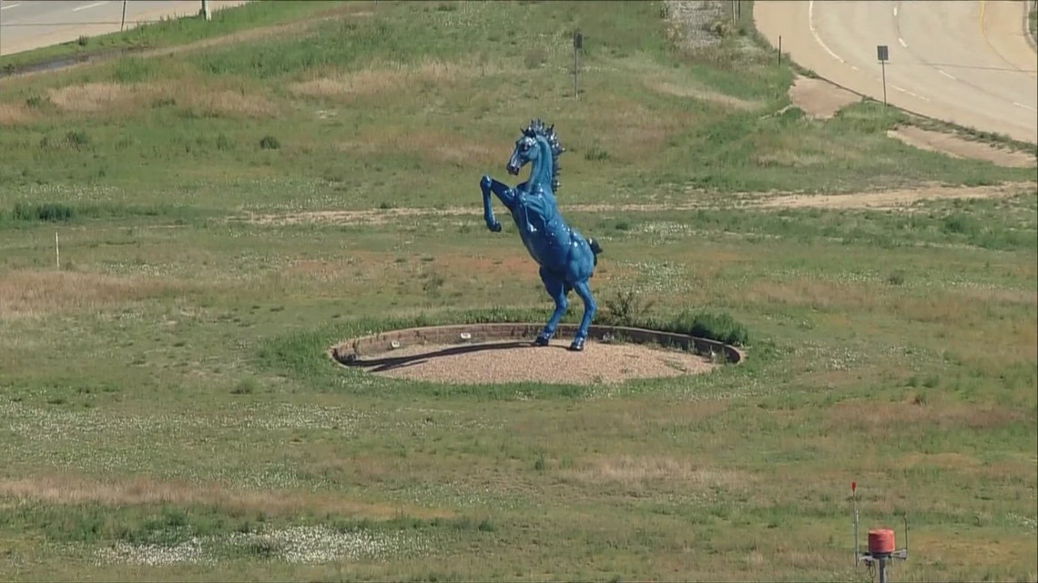 Denver landmark 'Blucifer' turns 17 | 9news.com