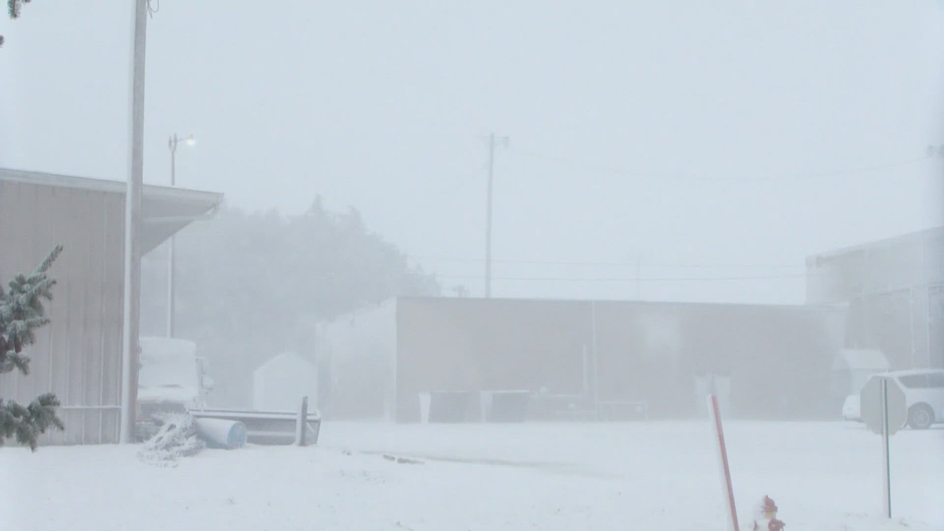 Expect a cold and snowy winter: Farmers' Almanac has new winter forecast | 9news.com