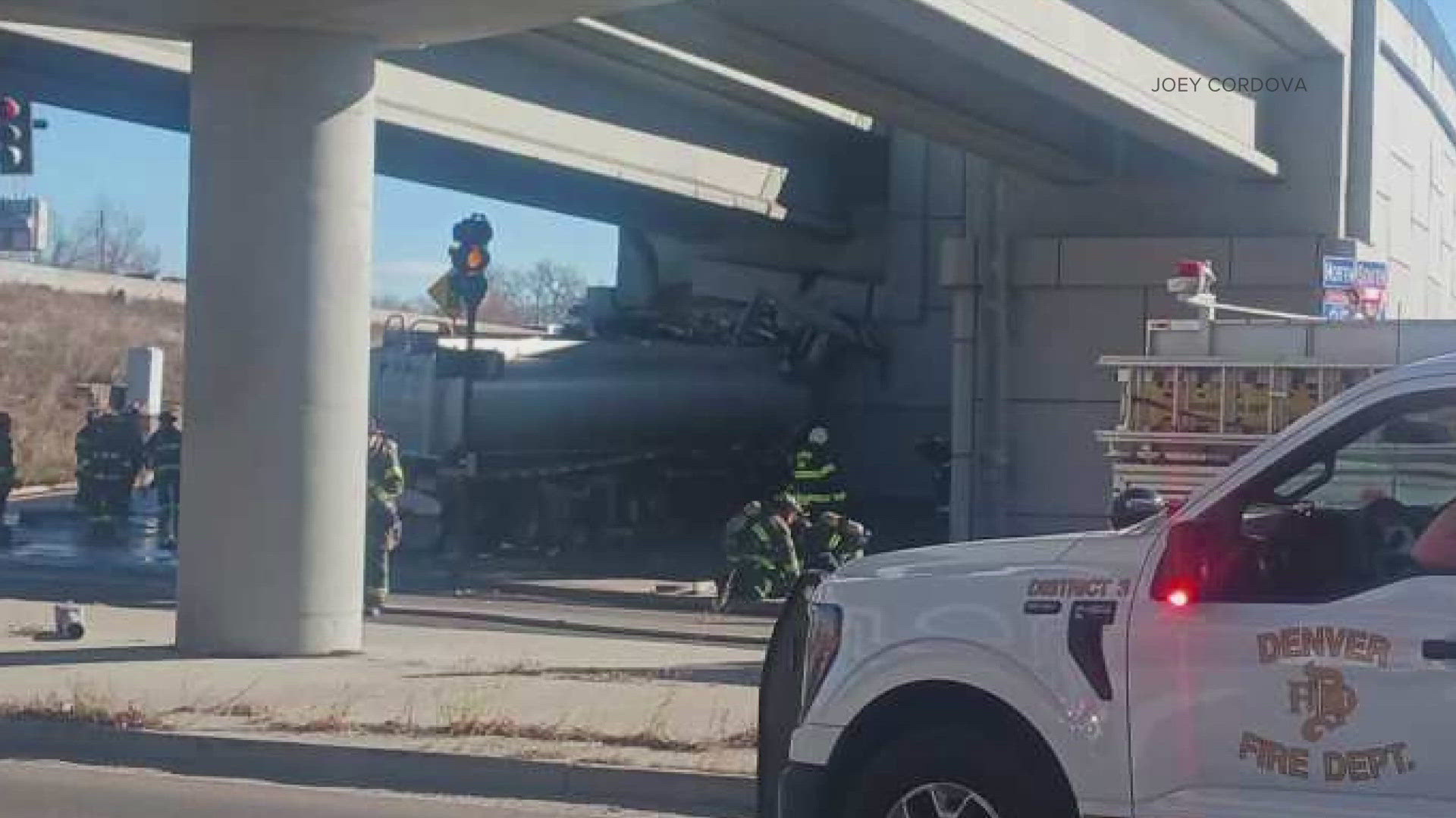 1 killed in fuel tanker crash on Yale Avenue at I-25 | 9news.com