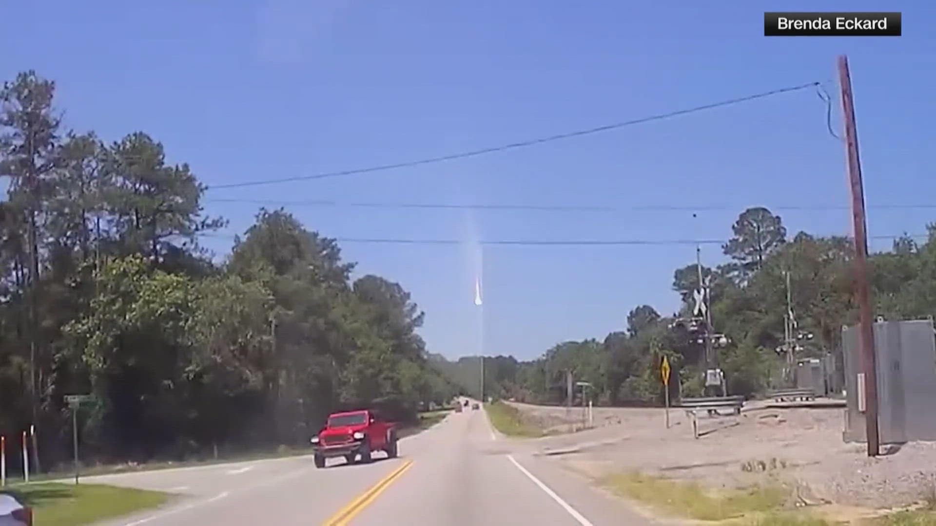 Meteor fireball stuns southeastern US with daylight streak | 9news.com