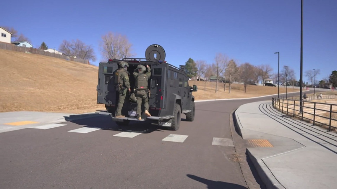 Federal agents carry out ICE raids in Denver and Thornton | 9news.com