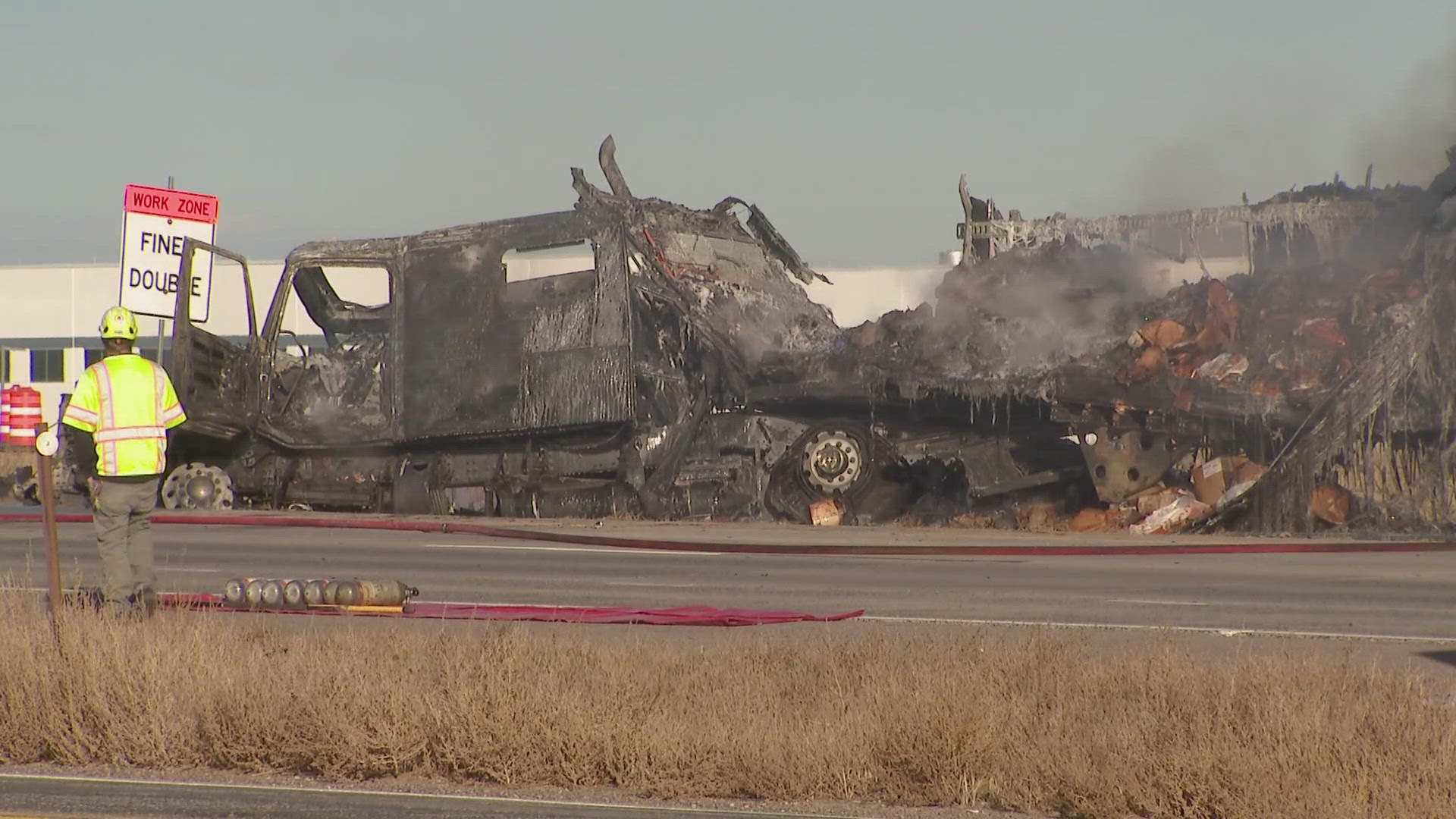 I-70 reopens in Aurora after crash involving 2 semis | 9news.com