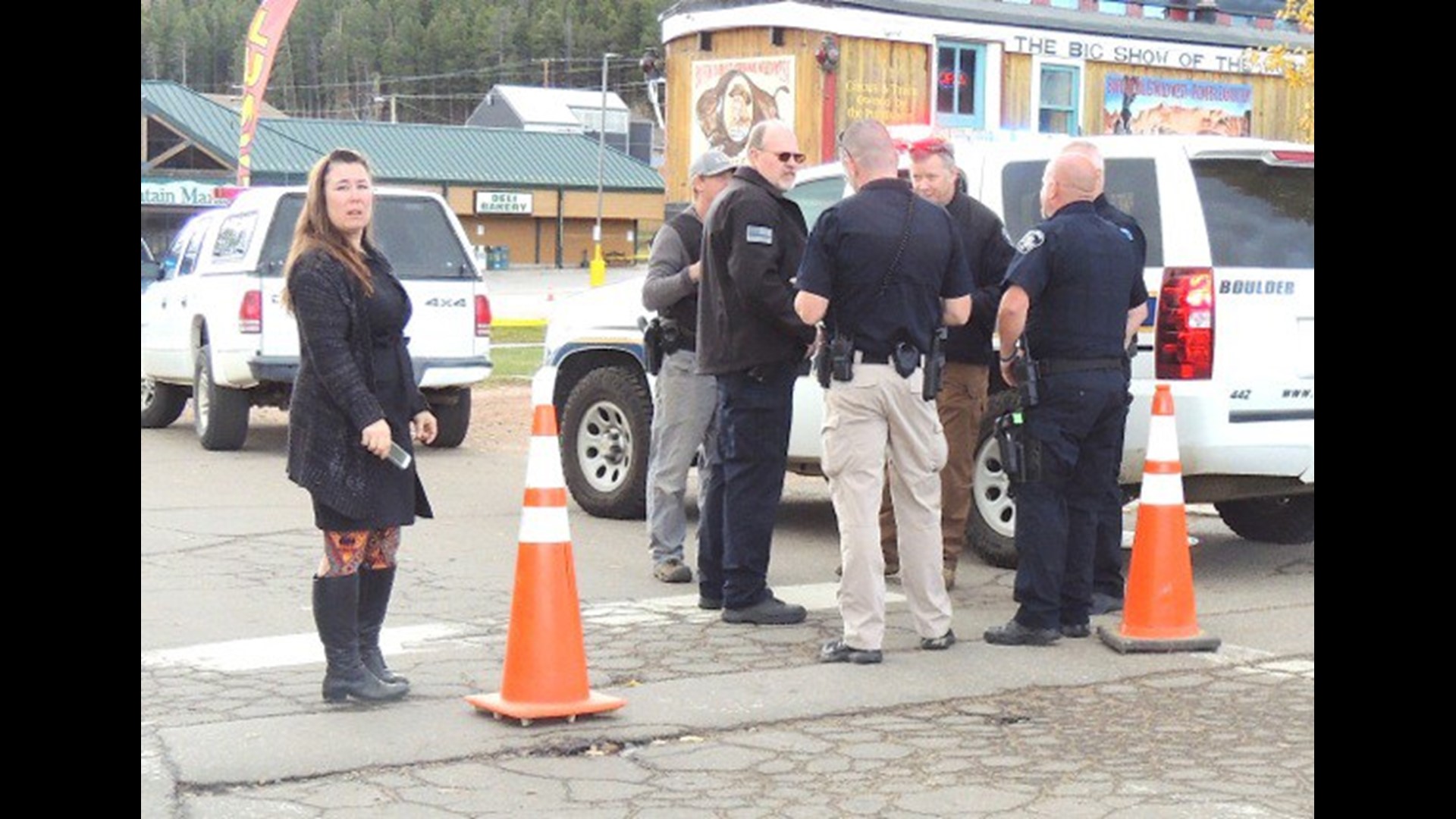 PHOTOS: Bomb squad detonates suspicious device | 9news.com