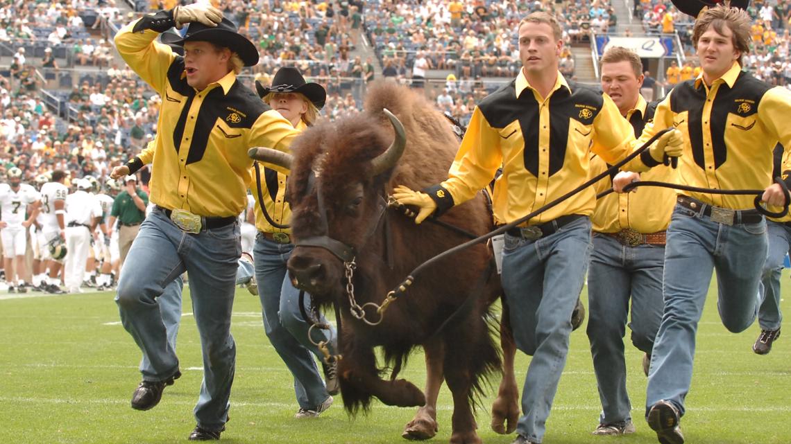 Deion 'Coach Prime' Sanders meets CU buffalo mascot Ralphie | 9news.com