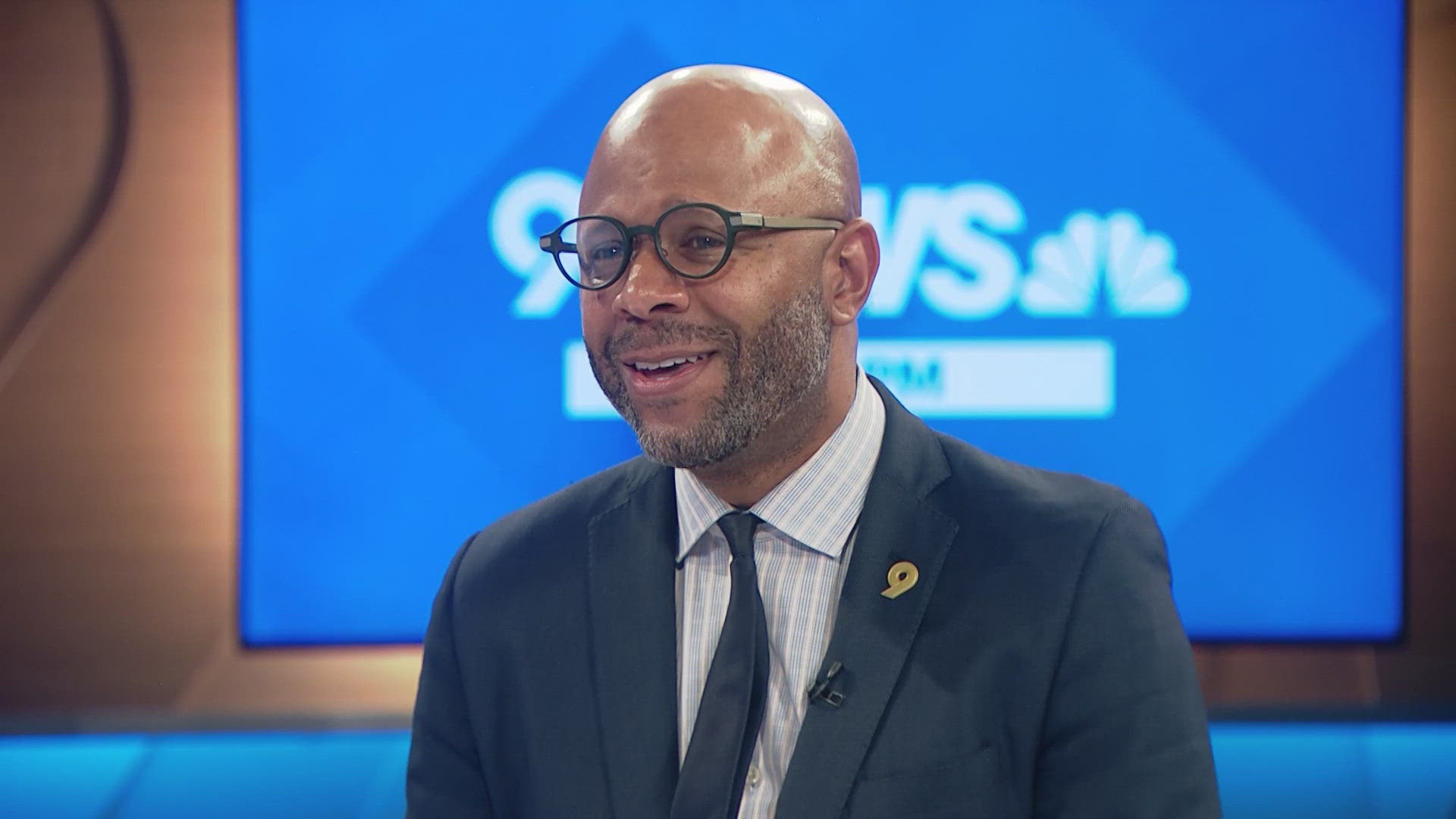 UMB doubles retail business with $2B deal, targets Colorado growth ...