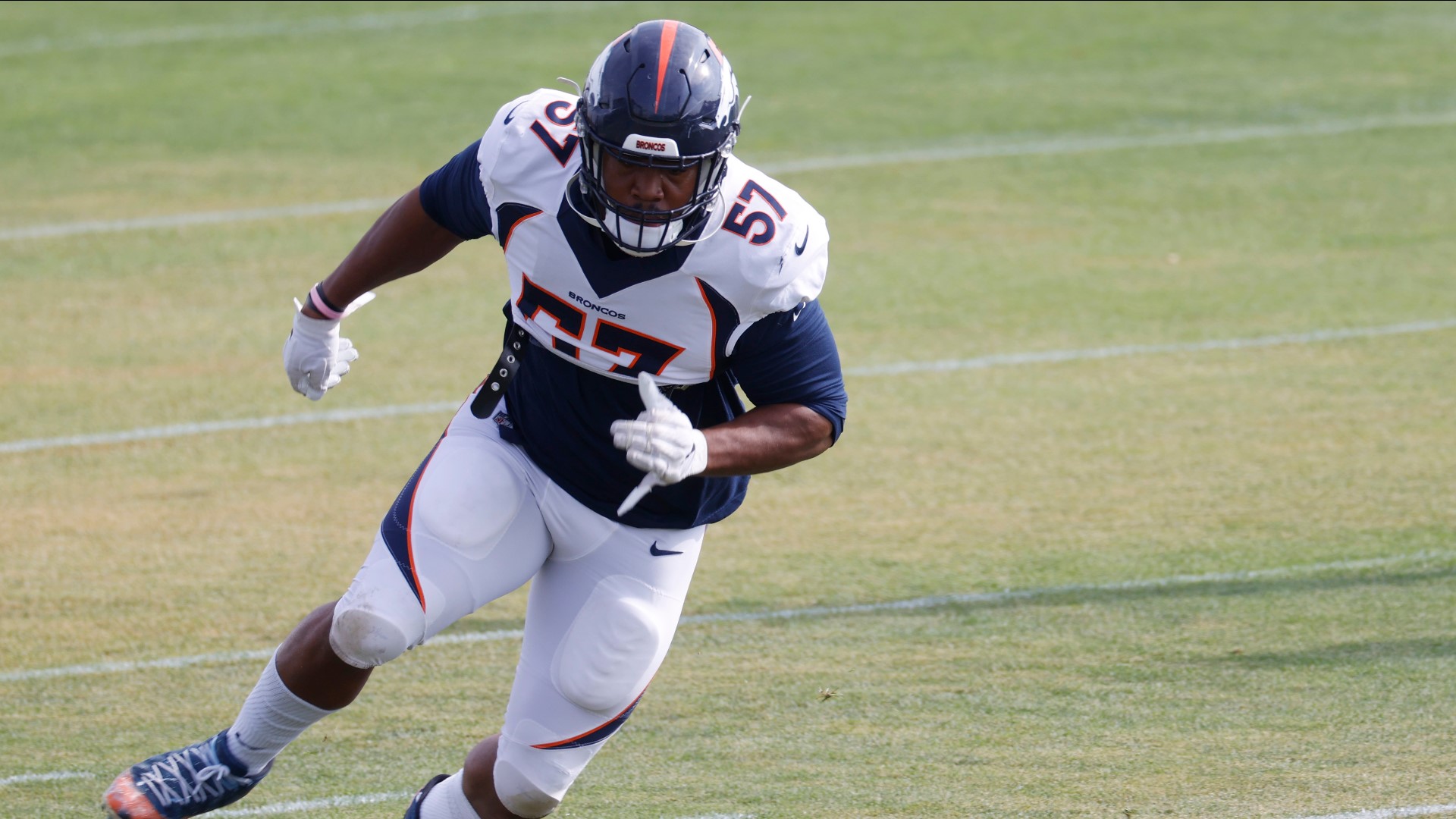 Undrafted rookie Essang Bassey gets look at Broncos' nickel spot ...