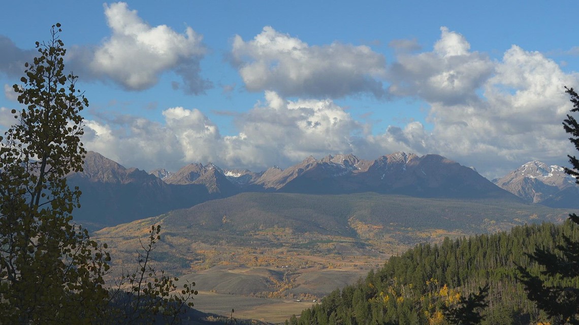 Timelapse: Beautiful fall day on Ute Pass in Colorado | 9news.com