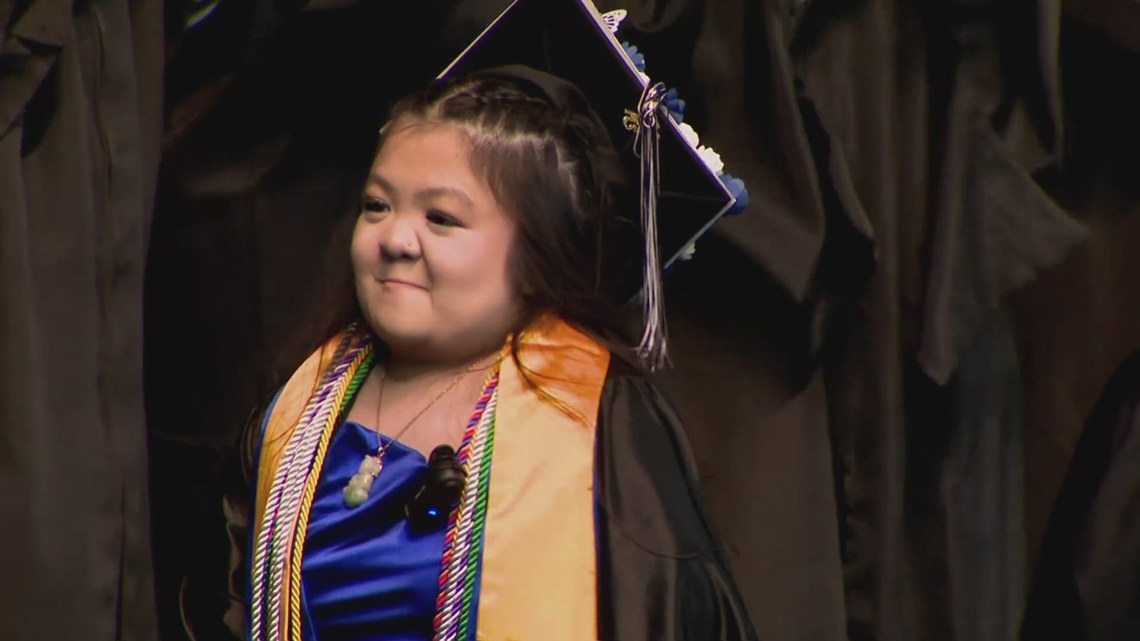 Zoey Ngu stuns classmates by walking across the stage at Denver ...