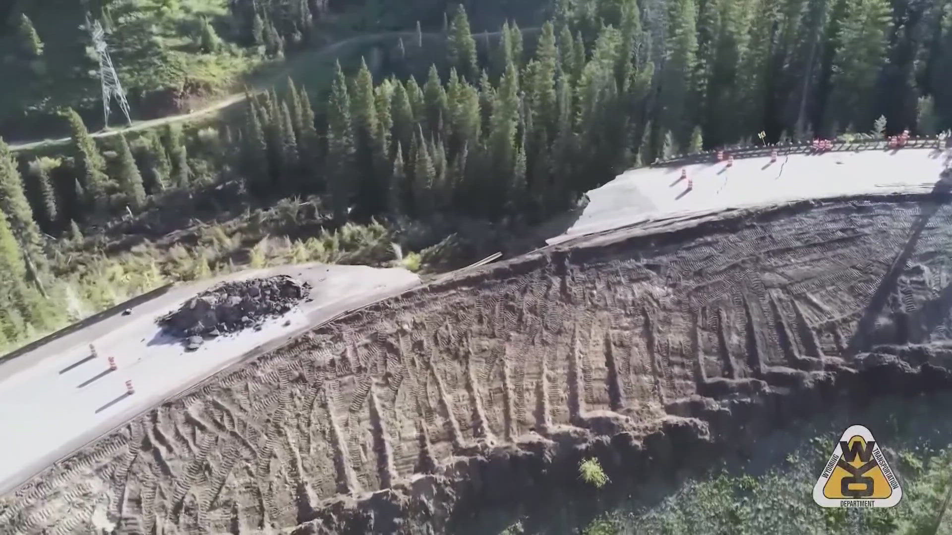 Wyoming Highway Will Be Closed For Days After Mountain Pass Collapse ...