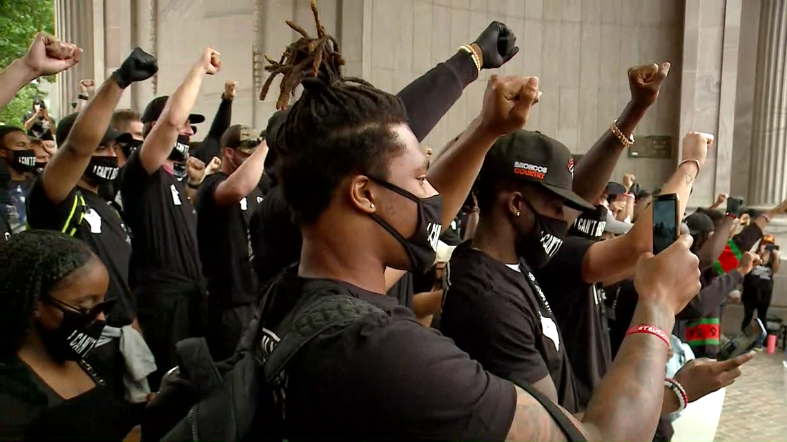 Denver Broncos launch 'Inspire Change' social justice program | 9news.com