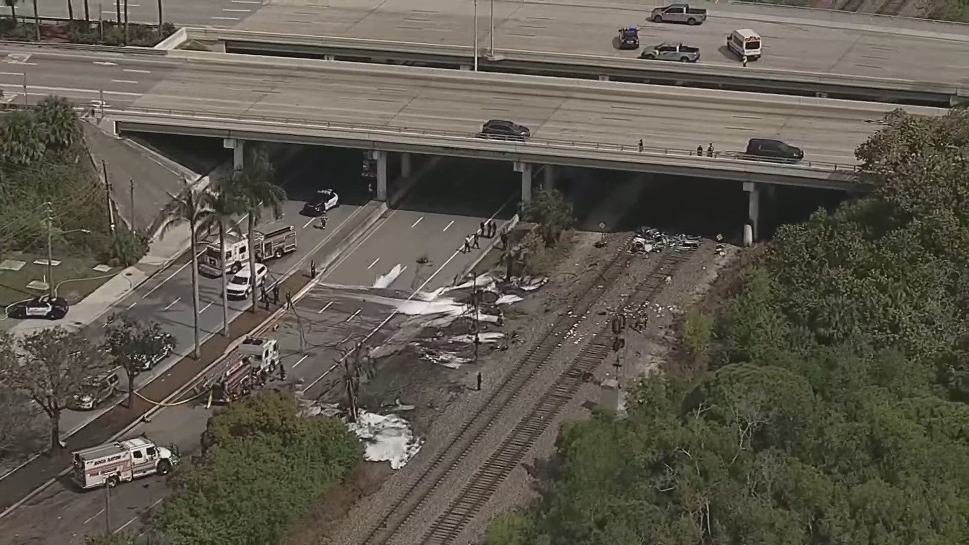 Small plane crashes in South Florida near I-95 by Boca Raton Airport ...