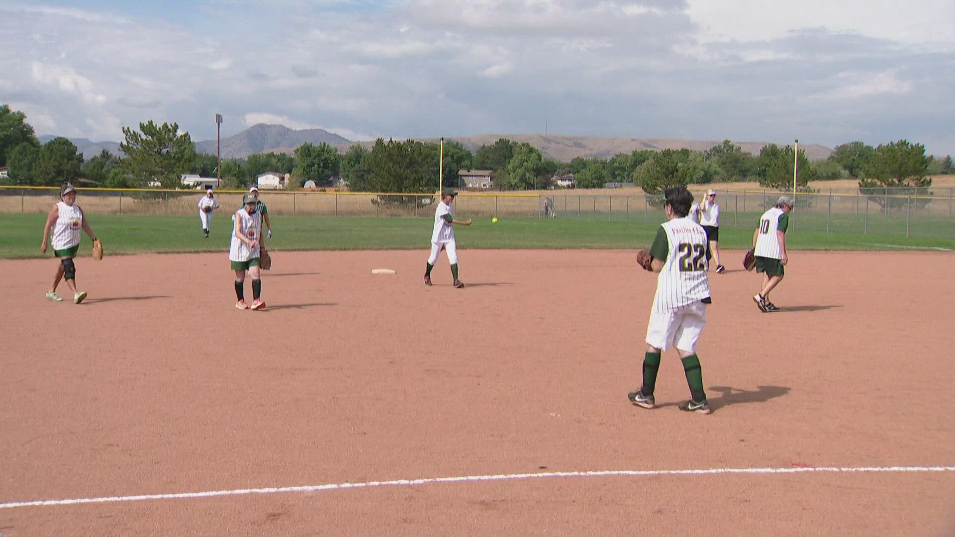 Colorado Peaches host 4th annual Gail Klock Memorial Peach Bowl | 9news.com
