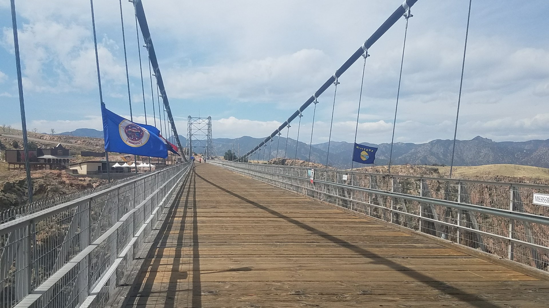 Royal Gorge Bridge to open to cars starting May 1 | 9news.com