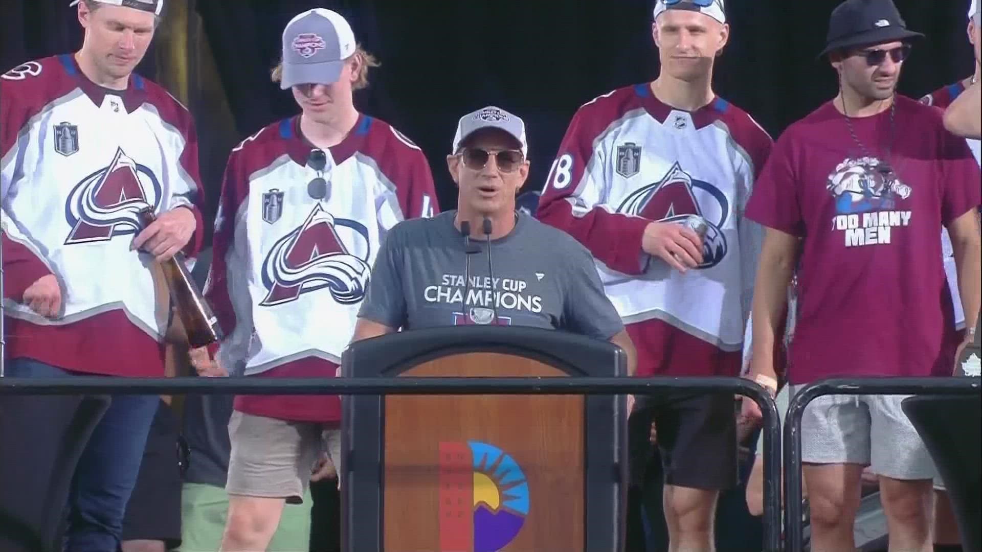 Cornell defenseman Sam Malinski inks deal with Colorado Avalanche ...