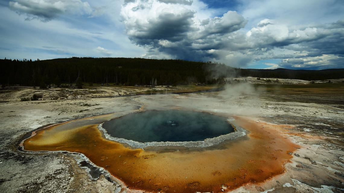 How to visit Yellowstone During a Crowded Summer | 9news.com