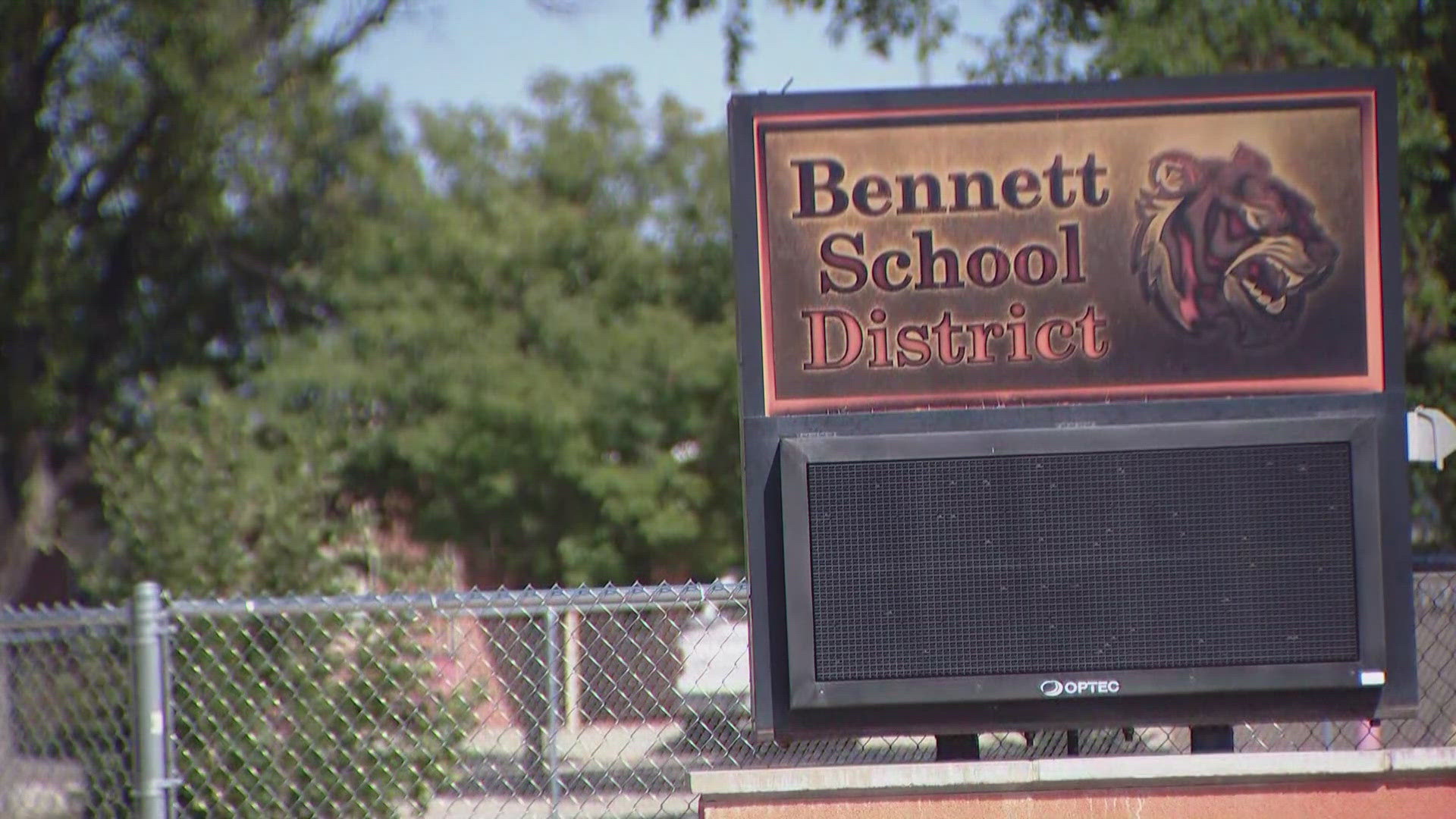 Deputies give all-clear at Bennett High School, no threat found | 9news.com