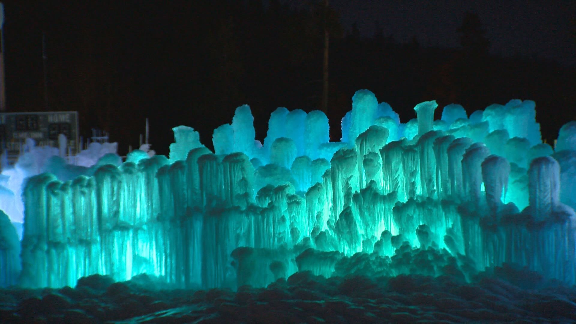 A life-size ice castle is under construction in Dillon | 9news.com