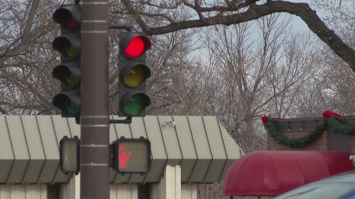 Loveland to introduce red light and speed enforcement cameras | 9news.com