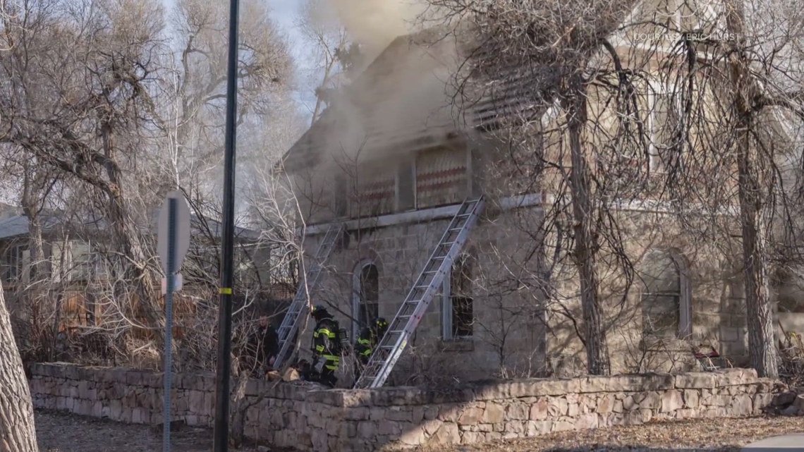 Person dies in Castle Rock house fire | 9news.com